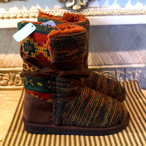 Muk Luks | Shoes | Nwt Muk Luks Winter Boots With Sherpa Lining 6m ...